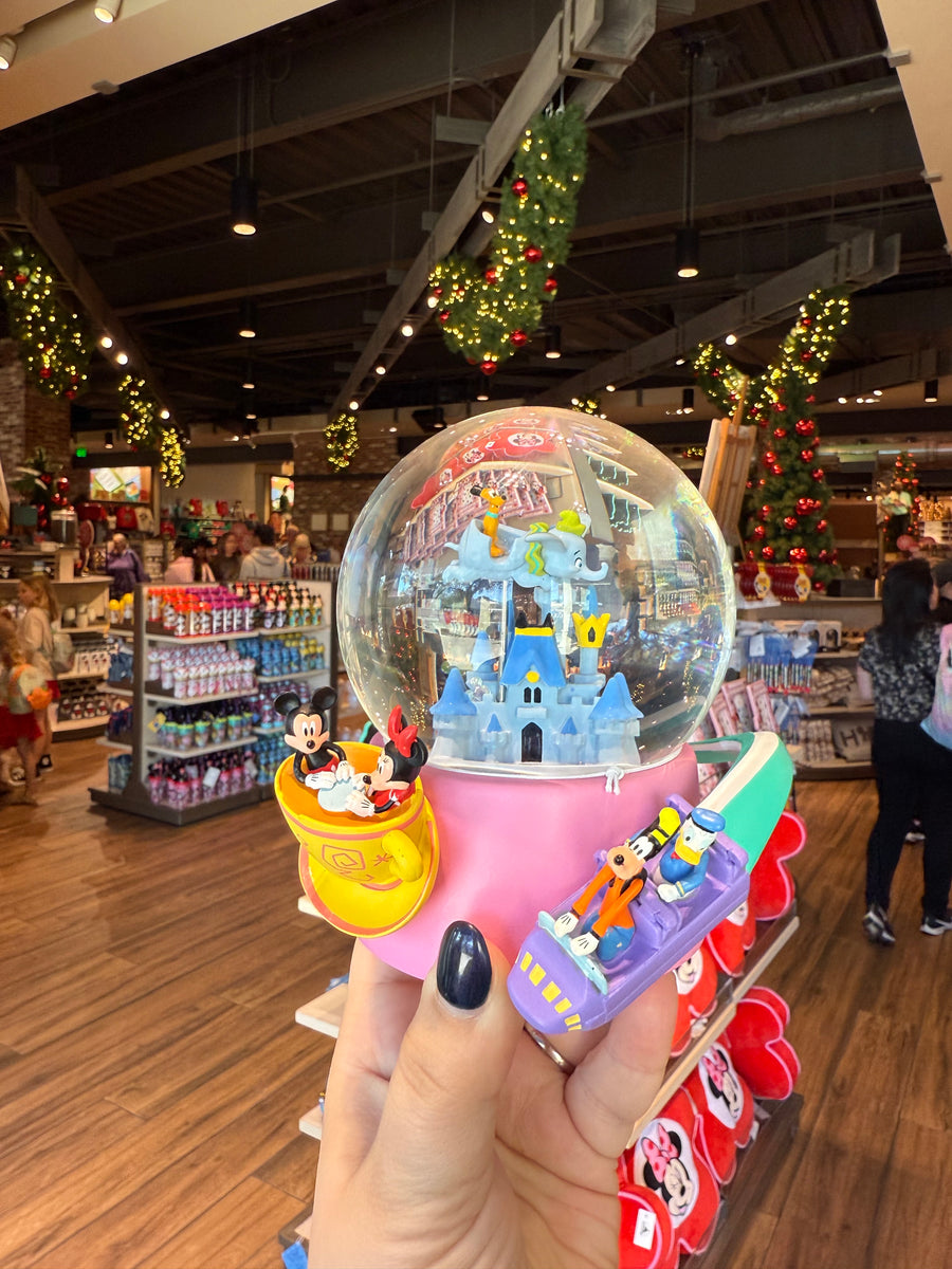 Play in the Park Snowglobe – Neverland Delivery